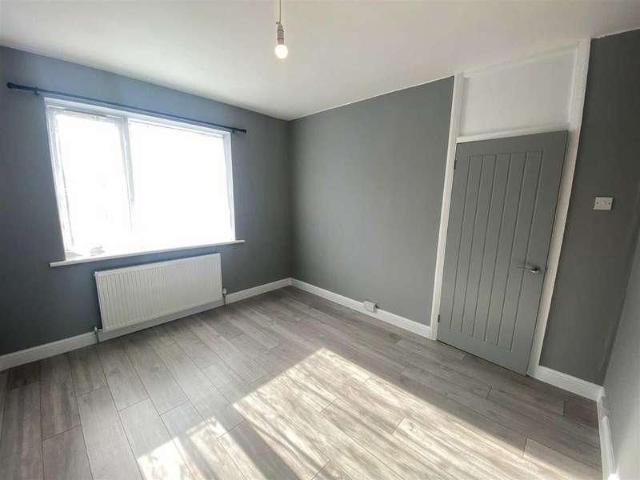Livingstone Road, Southall, UB1