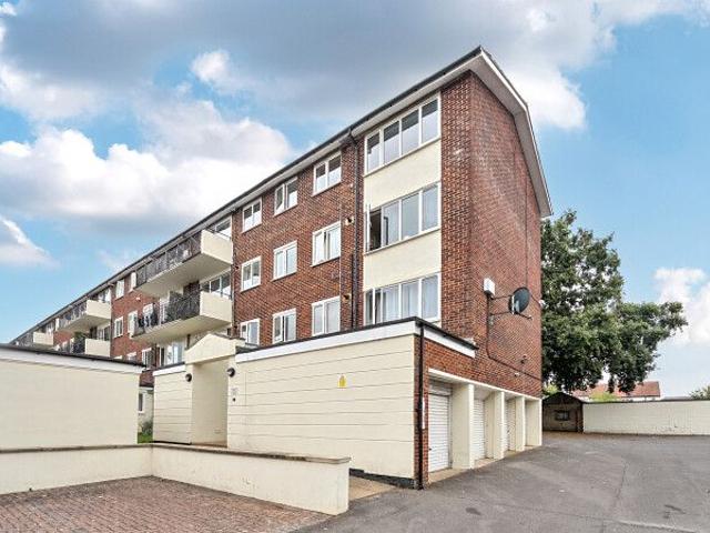 Lizmans Court, Silkdale Close, Cowley, Oxford OX4, 2 bed flat to rent, £1,475 pcm | PrimeLocation