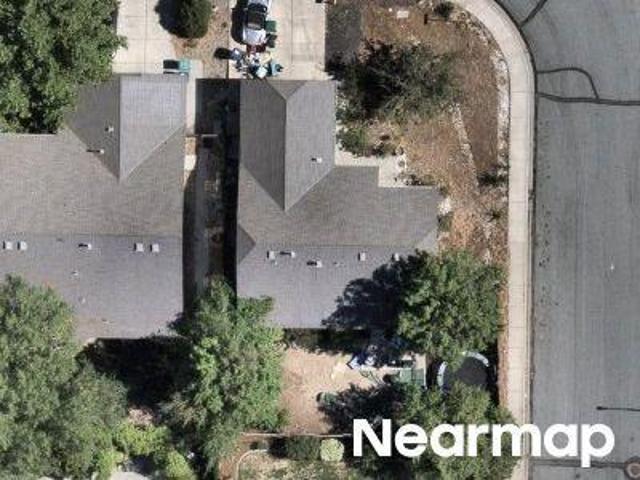 Loma Verde Dr