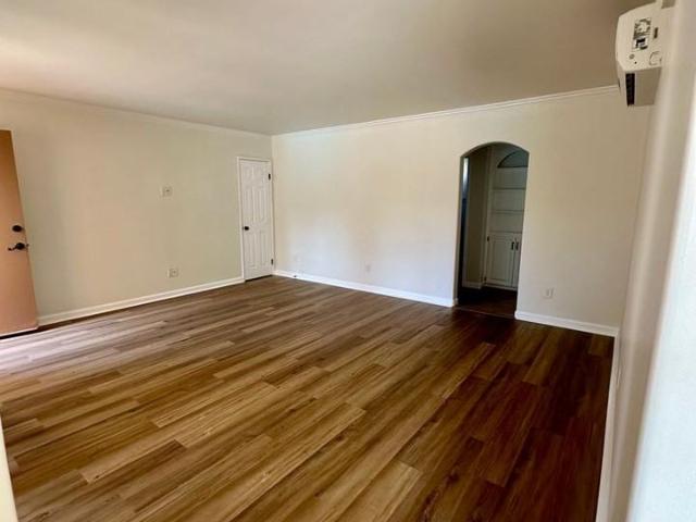 Loma Village Apartments 2 Bedroom Apartment for Rent at 3175 Cauby St, San Diego, CA 92110 Midway District