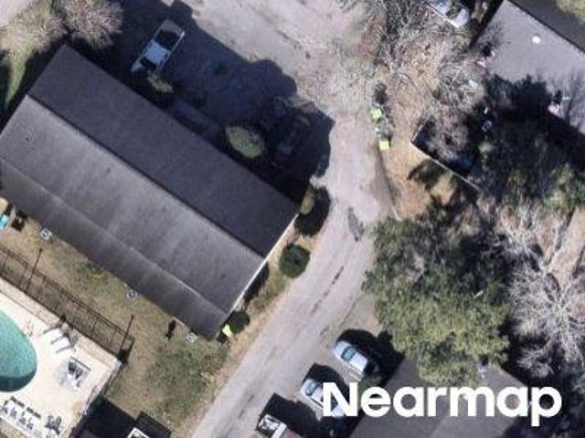Lomax Ct
