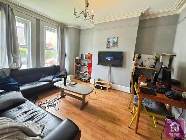 Lombard Grove, Fallowfield, M14 6 bed terraced house to rent £2,990 pcm £690 pw