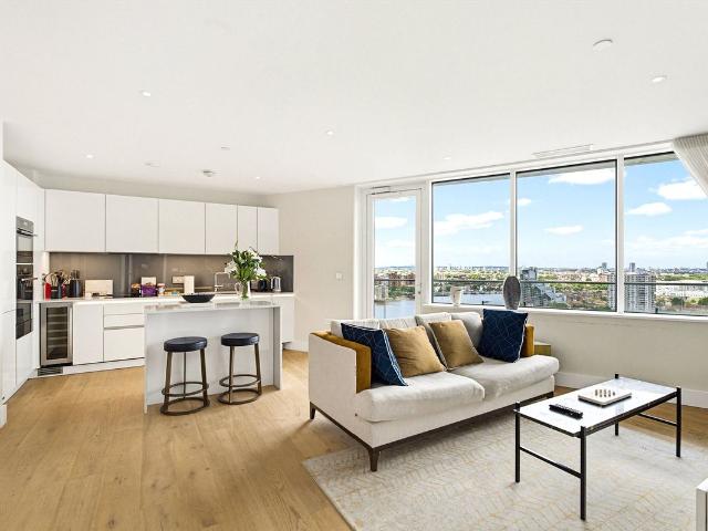 Lombard Road, London SW11, 2 bed flat to rent, £3,650 pcm | PrimeLocation