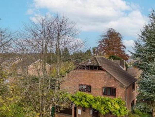 Lomond Close, Oakley, 4 Bedroom Detached