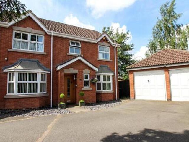 Lomsey Close, Tile Hill, 5 Bedroom Detached