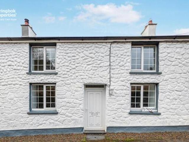Lon Cendy, Abernant, 2 Bedroom Semi detached