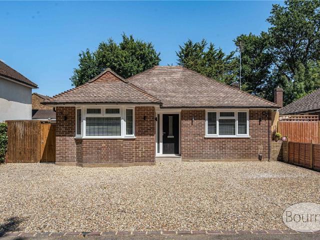 Loncin Mead Avenue, New Haw, Addlestone, Surrey KT15, Room to rent, £1,250 pcm | PrimeLocation