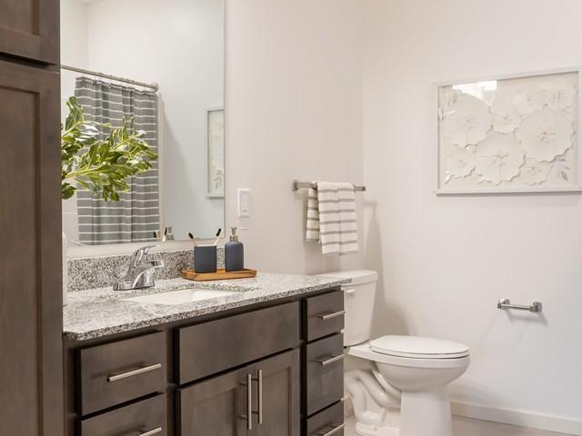 Londin Crossing 2 Bedroom Apartment for Rent at 2501 Londin Ln E, Maplewood, MN 55119 Maplewood Oakdale
