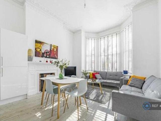 London, 3 Bedroom Flat
