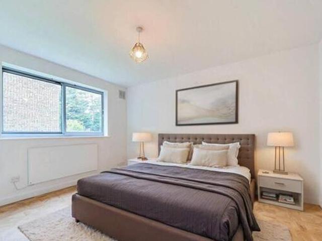 London, 2 Bedroom Apartment