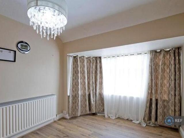 London, 2 Bedroom Flat