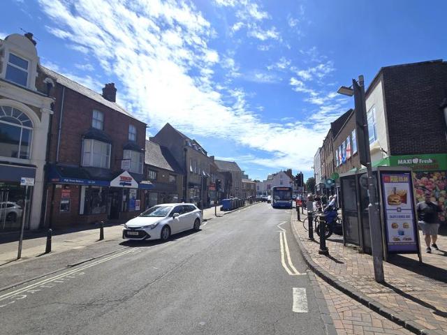 London & County Mews, Banbury, OX16 1 bed penthouse to rent £1,195 pcm £276 pw