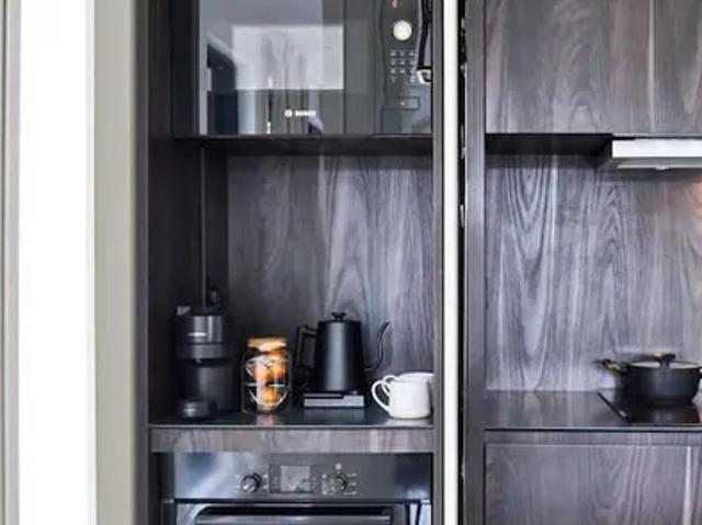 London College of Fashion Lime Grove Campus, 40 Lime Grove, London, W12 8EA, United Kingdom | 2 bed apartment for rent #160279667 | Rentberry