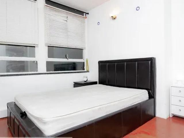 London College of Massage, 95 Gray's Inn Road, London, WC1X 8TX, United Kingdom | Room for rent #137167846 | Rentberry