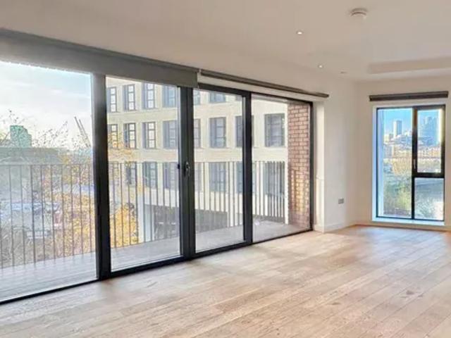 London City Island Post Room, Hope Street, London, E14 0QG, United Kingdom | 2 bed house for rent #168124970 | Rentberry