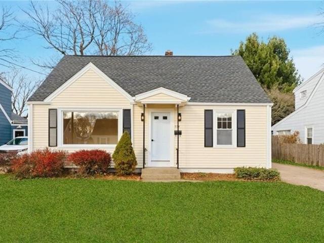 London Ave, Pawtucket, Home For Sale