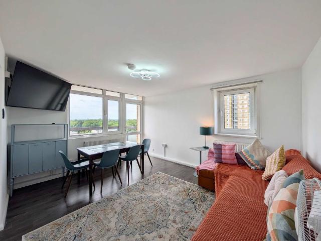 London Borough Of Tower Hamlets E3, 1 bed flat to rent, £2,998 pcm | PrimeLocation