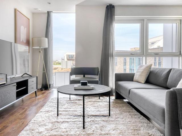 London Borough Of Wandsworth SW18, 1 bed flat to rent, £2,550 pcm | PrimeLocation