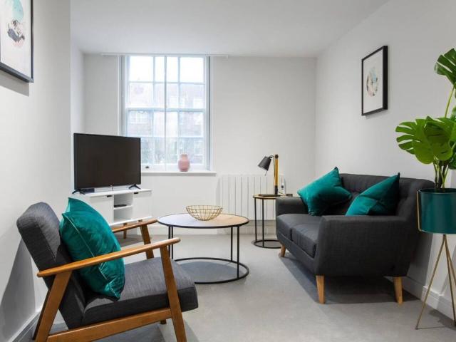 London Borough Of Brent NW6, 1 bed flat to rent, £5,471 pcm | PrimeLocation