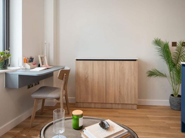 London Borough Of Croydon CR0, Studio to rent, £1,546 pcm | PrimeLocation