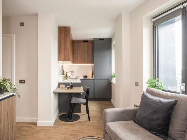 London Borough Of Croydon CR0, Studio to rent, £2,189 pcm | PrimeLocation