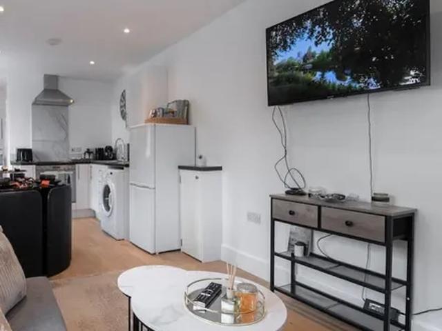 London, BR2 9QW, United Kingdom | 1 bed apartment for rent #165056417 | Rentberry