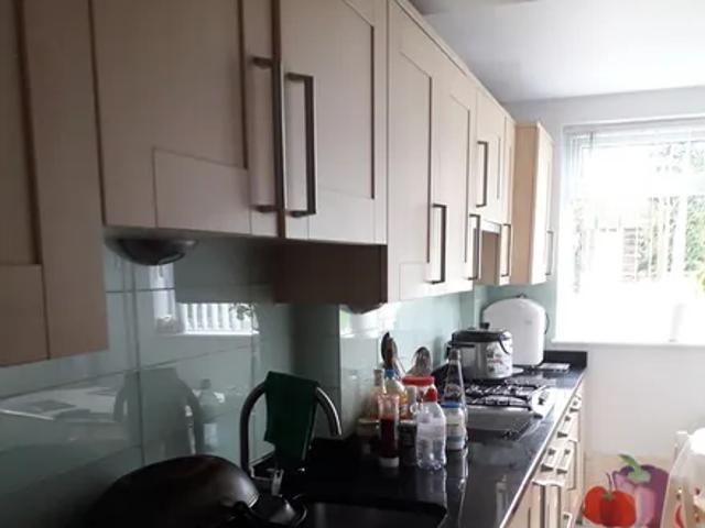London, Brunswick Park, ENGLAND, GB | Room for rent #153501634 | Rentberry