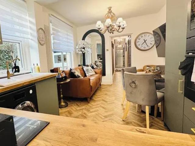 London, DA6 7AN, United Kingdom | 2 bed apartment for rent #148148981 | Rentberry