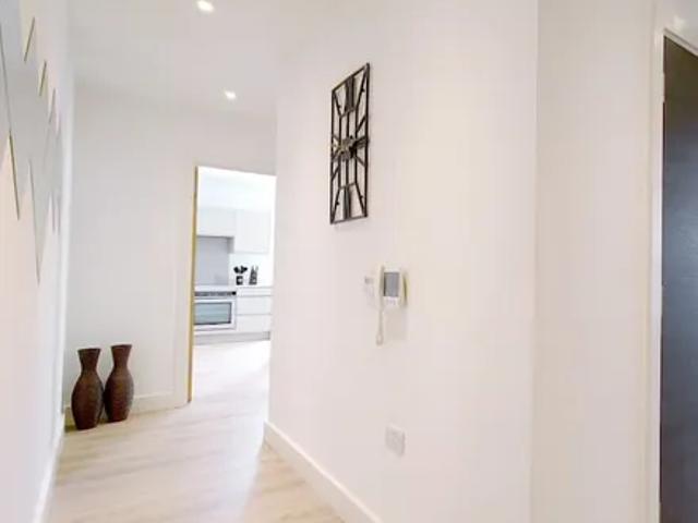 London, E14 0JL, United Kingdom | 2 bed apartment for rent #167060532 | Rentberry