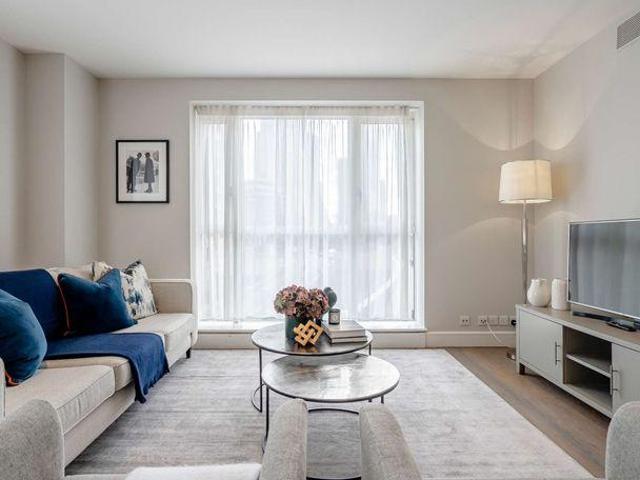 London E14 2 bed apartment to rent £4,160 pcm £960 pw