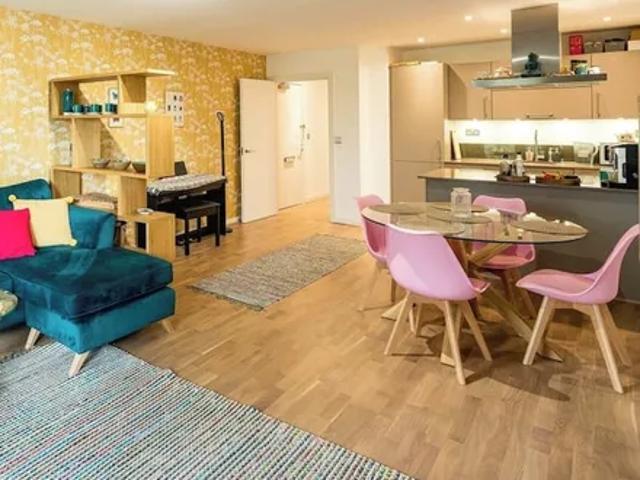 London, E14 3NQ, United Kingdom | 2 bed apartment for rent #162707858 | Rentberry