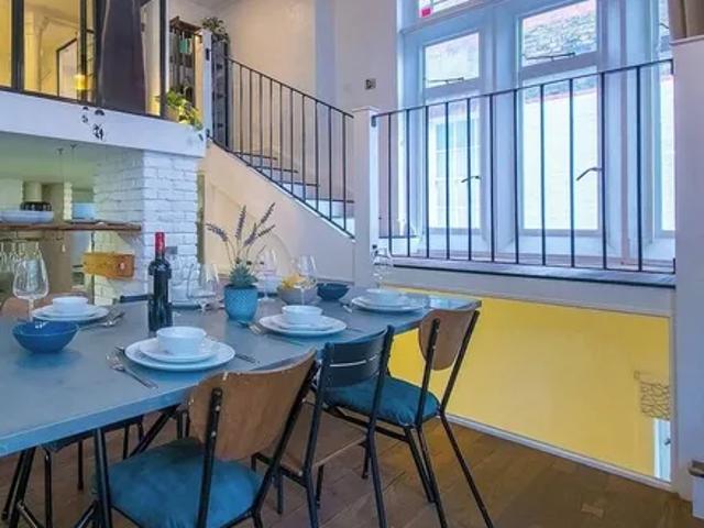 London, E14 6LY, United Kingdom | 4 bed house for rent #168012493 | Rentberry