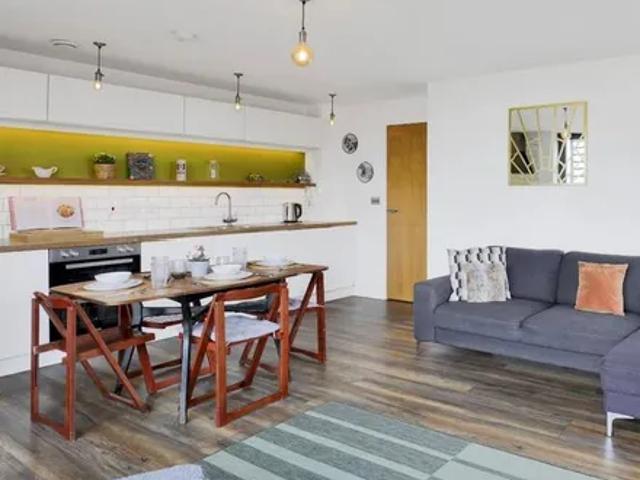 London, E14 7FN, United Kingdom | 2 bed apartment for rent #147416115 | Rentberry