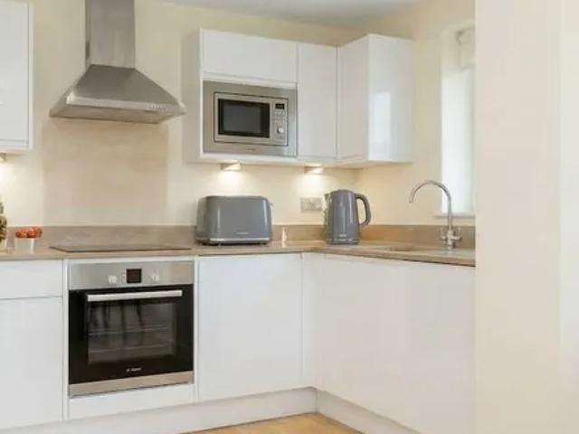 London, E14 8DJ, United Kingdom | 2 bed apartment for rent #165102932 | Rentberry