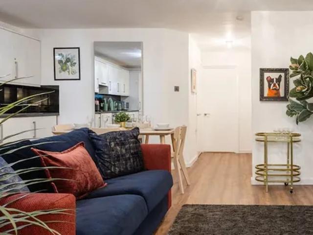 London, E14 9UW, United Kingdom | 1 bed apartment for rent #161186238 | Rentberry