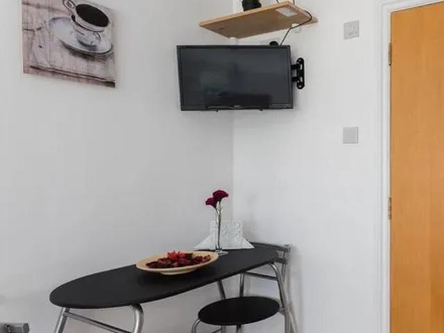 London, E14 9QZ, United Kingdom | 1 bed apartment for rent #96317302 | Rentberry