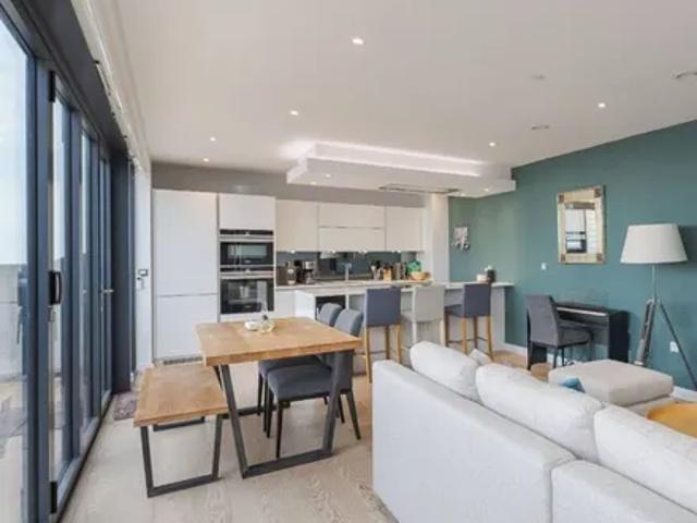 London, E14 9RG, United Kingdom | 2 bed apartment for rent #165085936 | Rentberry