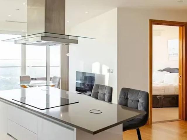 London, E14 9SS, United Kingdom | 1 bed apartment for rent #147397181 | Rentberry