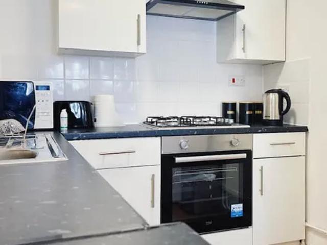 London, E15 2TH, United Kingdom | 2 bed apartment for rent #154496074 | Rentberry