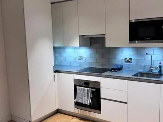 London, E16 1YU, United Kingdom | 1 bed apartment for rent #121503042 | Rentberry