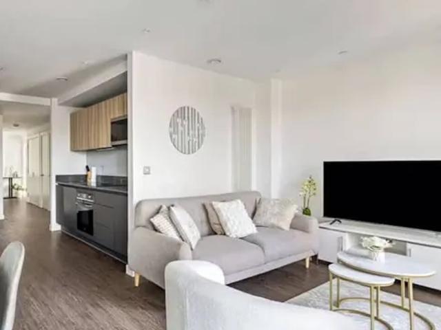 London, E16 1YY, United Kingdom | 2 bed apartment for rent #152248927 | Rentberry