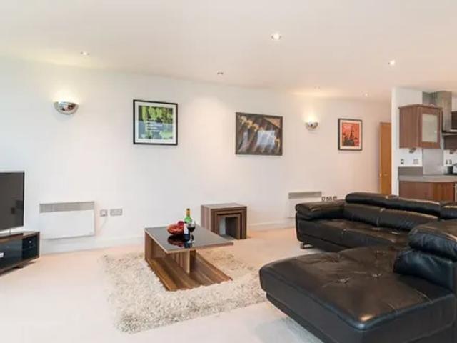London, E16 1AQ, United Kingdom | 2 bed apartment for rent #96941619 | Rentberry