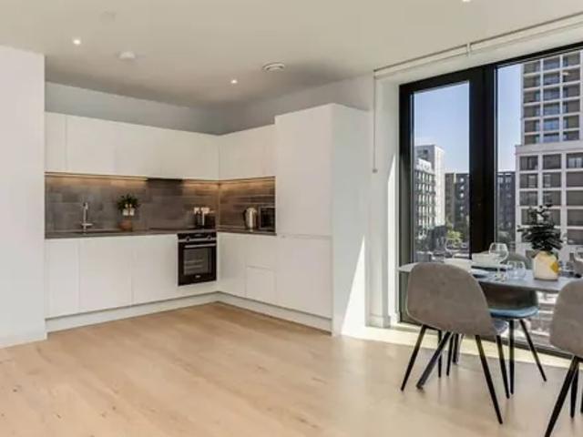 London, E16 2YX, United Kingdom | 2 bed apartment for rent #111133865 | Rentberry