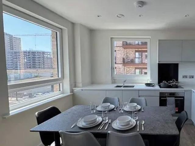 London, E16 2BS, United Kingdom | Studio apartment for rent #167067277 | Rentberry