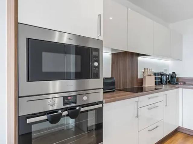 London, E16 2GS, United Kingdom | 1 bed apartment for rent #153433976 | Rentberry