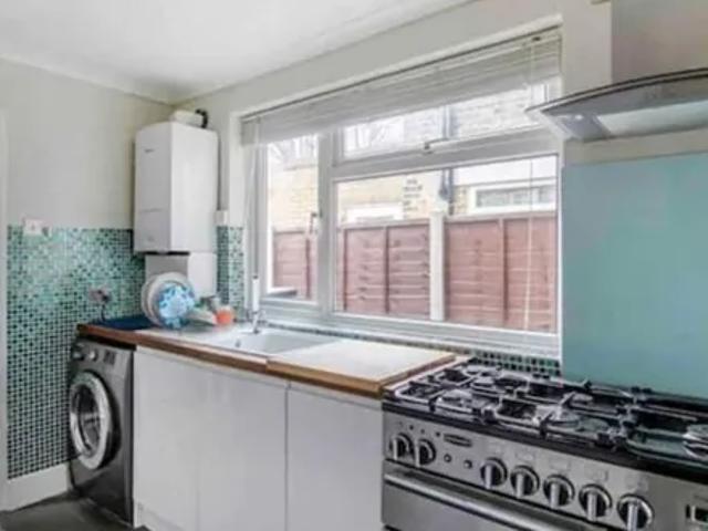 London, E17 4LN, United Kingdom | 5 bed house for rent #121431971 | Rentberry