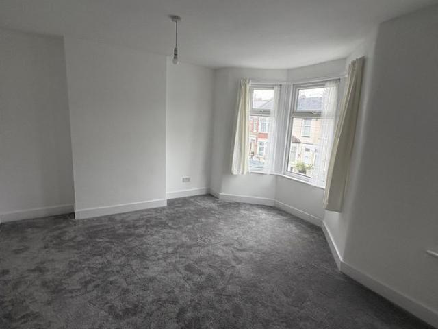 London E12, 4 bed terraced house to rent, £2,700 pcm | PrimeLocation