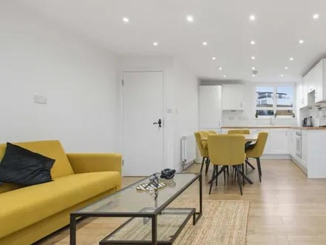 London, E1W 1ND, United Kingdom | 2 bed apartment for rent #167303480 | Rentberry