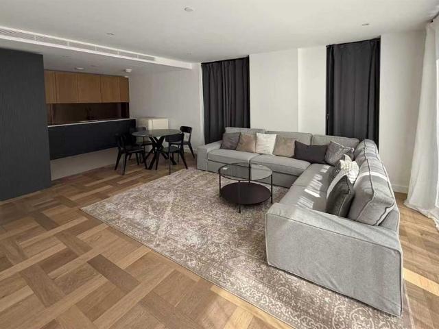 London E1W 2 bed flat to rent £5,000 pcm £1,154 pw
