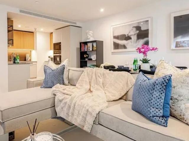 London, E1W 2DR, United Kingdom | 2 bed apartment for rent #154362654 | Rentberry